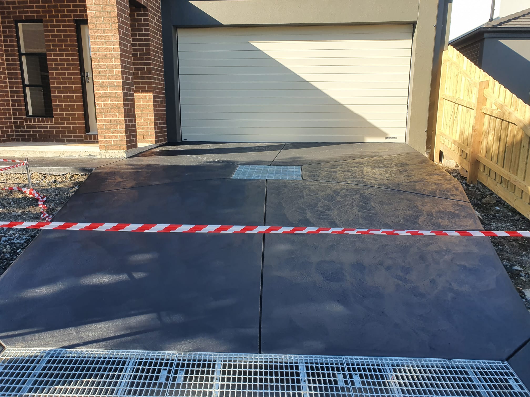 Coloured & Plain Concrete Driveways - P&D Concreting & Landscaping